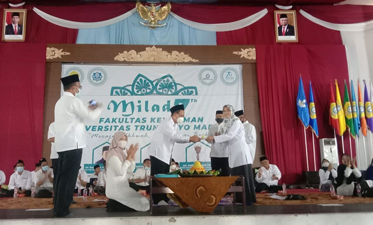 Terapkan Kampus Merdeka, Dekan Fakultas Keislaman UTM Siapkan Kerja ...