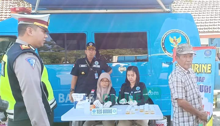 Operasi Gabungan Jelang Arus Mudik di Blitar, Petugas Lakukan Ramp ...